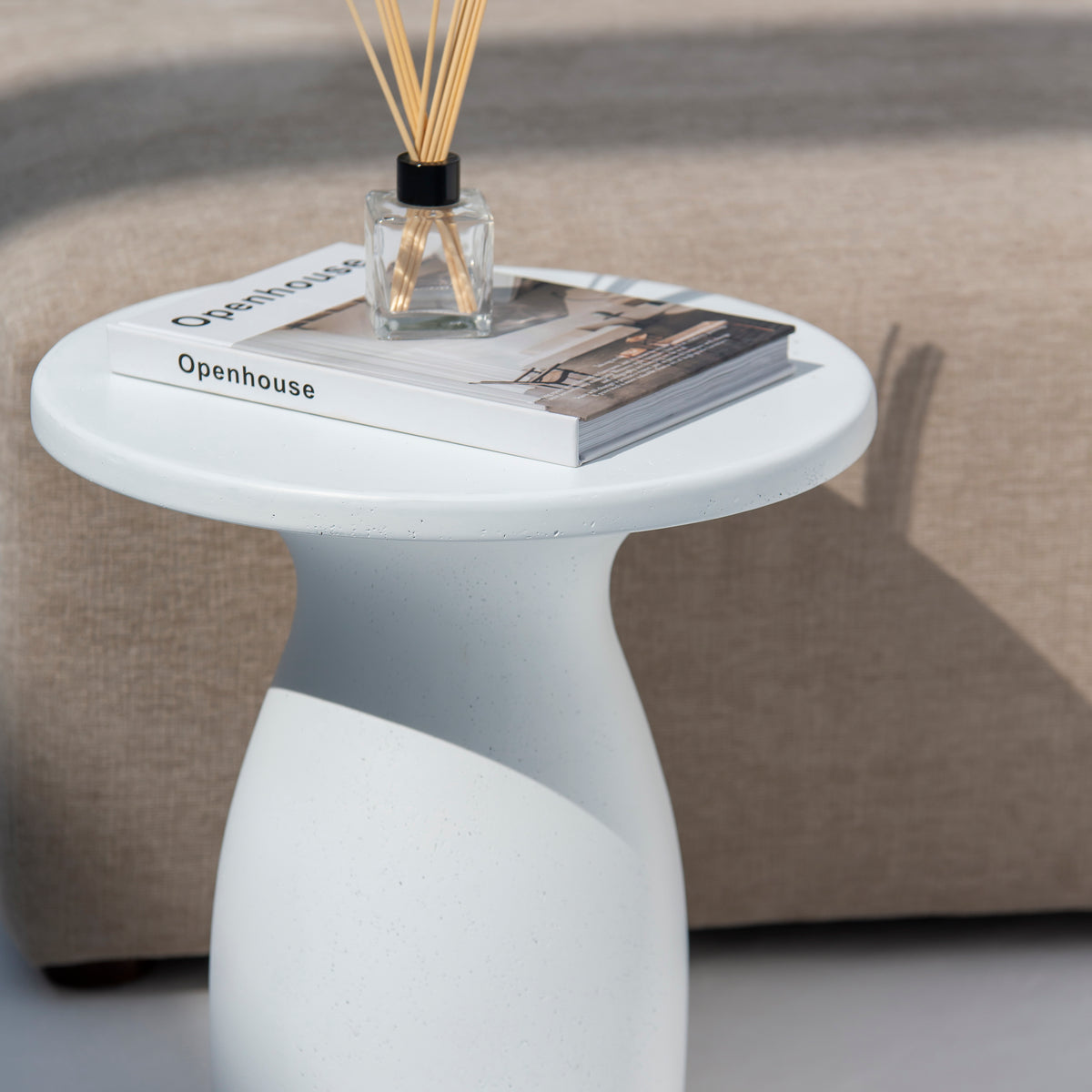Brio White Concrete Side Table – Homekode