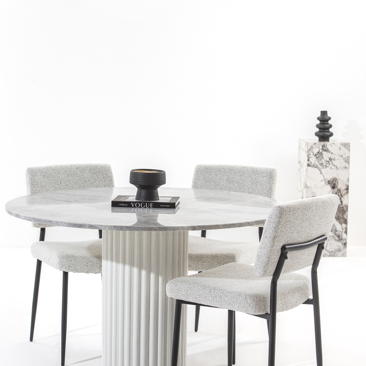 Claire Fior De Pasco Dining Table With White Quartz Fluted Base – Homekode