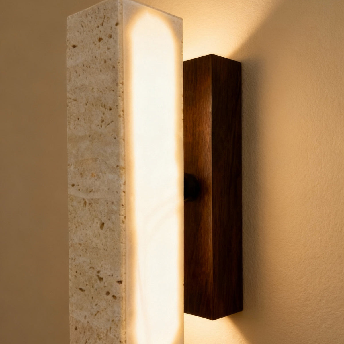 Lucea 360° Swivel Wall Light – Adjustable Modern Rotating Sconce – Homekode